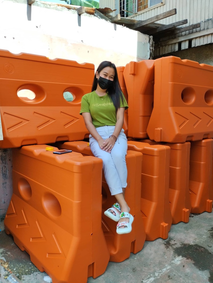 Safety road barrier, Commercial & Industrial, Construction & Building ...