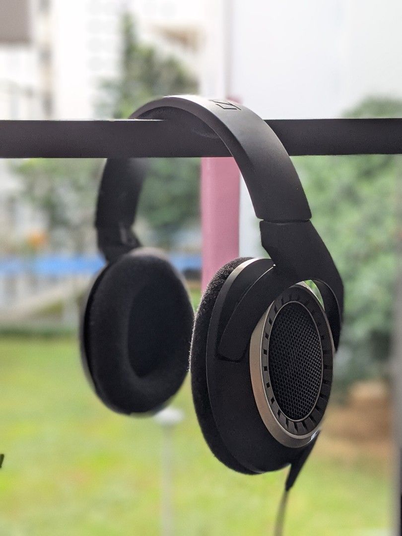 Sennheiser HD439, Audio, Headphones & Headsets on Carousell