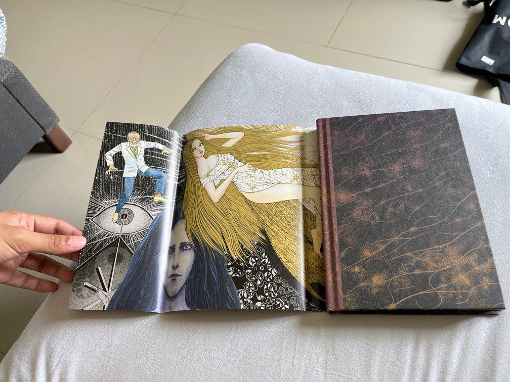 Sensor - Junji Ito (Horror Manga), Hobbies & Toys, Books & Magazines, Comics & Manga on Carousell