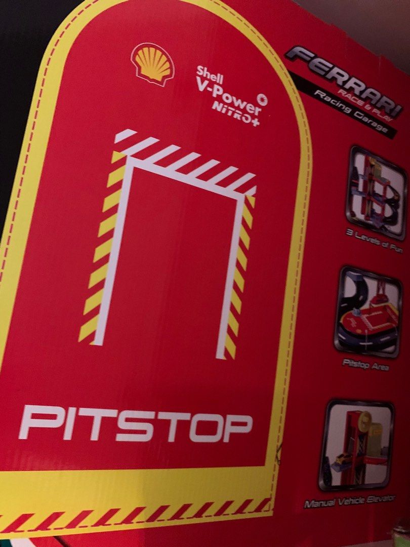 Shell X Burago Pitstop, Hobbies & Toys, Toys & Games on Carousell