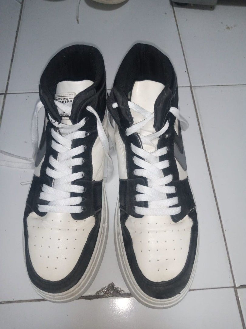 SNEAKER HITAM PUTIH GREY SEPATU SECOND, SEPATU SECOND ORIGINAL, SEPATU ...