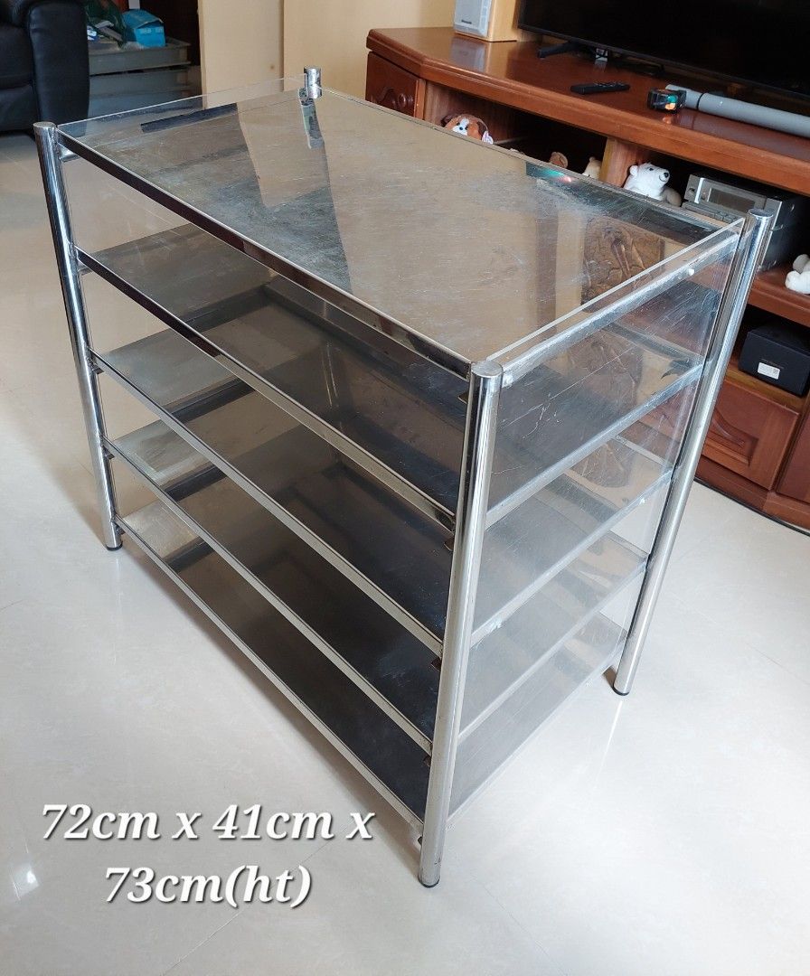Stainless Steel Rack shelf with slanting shelvings and acrylic covers ...