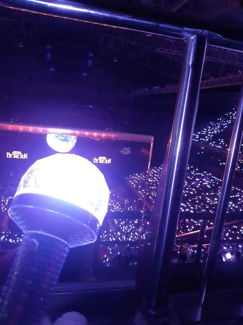 SVT Lightstick, Looking For on Carousell