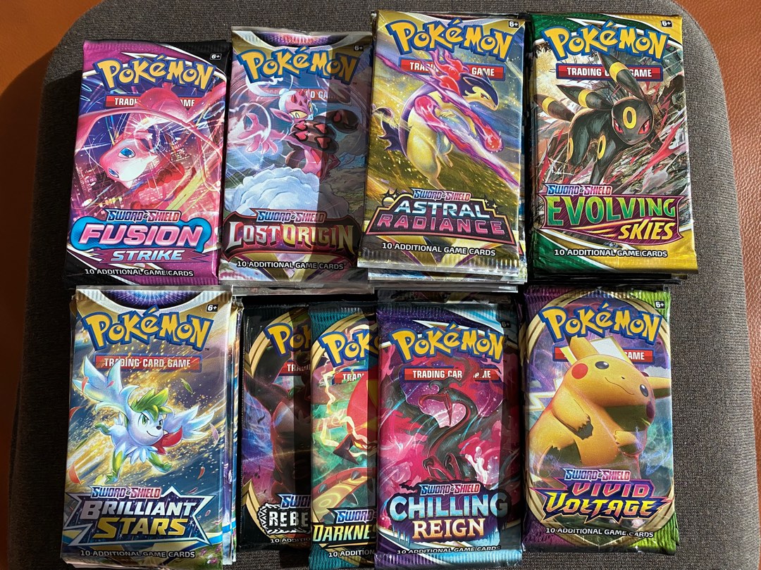 Sword & Shield Booster Packs - evolving skies etc, Hobbies & Toys, Toys ...