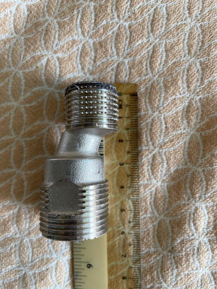 #TampinesMRT Used 4 x Water Tap/Shower Mixer Adapter/Connector/Diverter ...