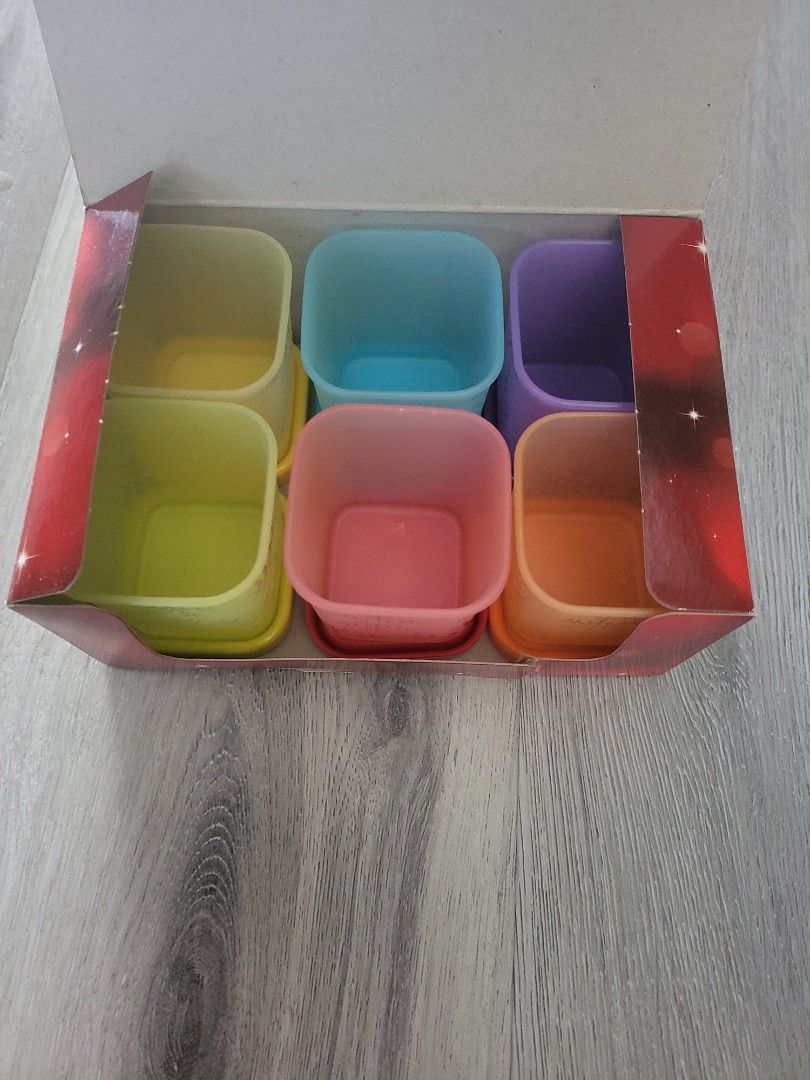 Tupperware mini containers set, Furniture & Home Living, Kitchenware ...