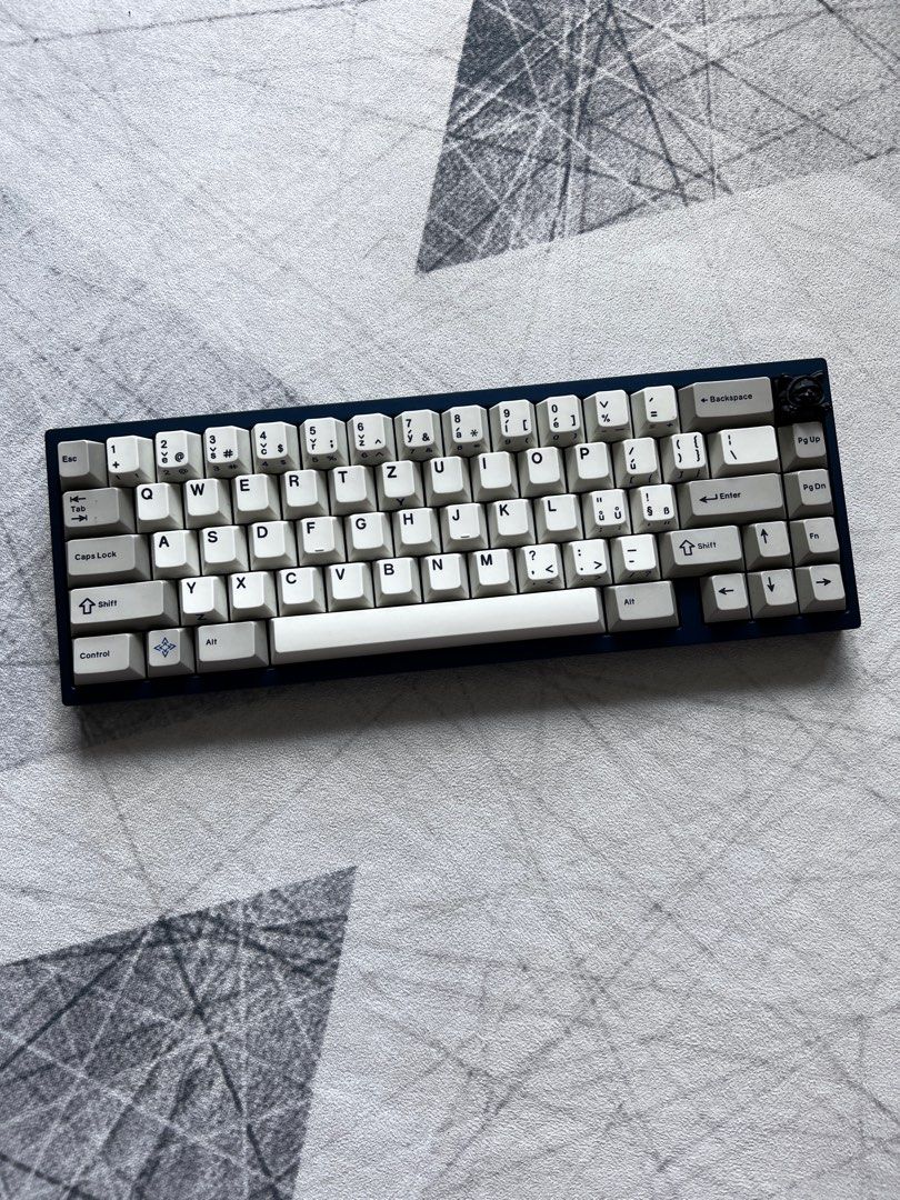 Vega65 Navy Keyboard (Hotswap), Computers & Tech, Parts & Accessories ...