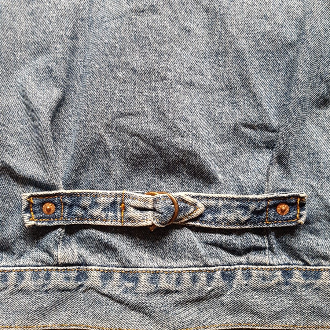 Vintage 90s Levi's Type 2 denim cinch back buckle trucker jacket washed ...