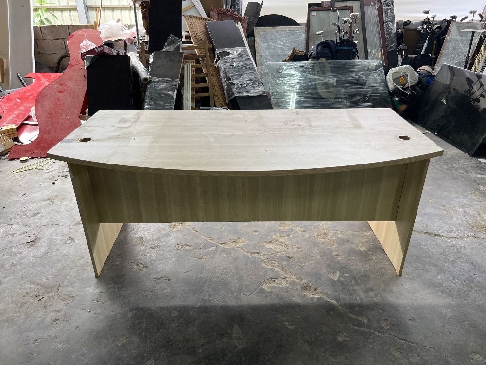 Wooden Working Table White Colour / Meja Kerja Kayu Warna Putih ...