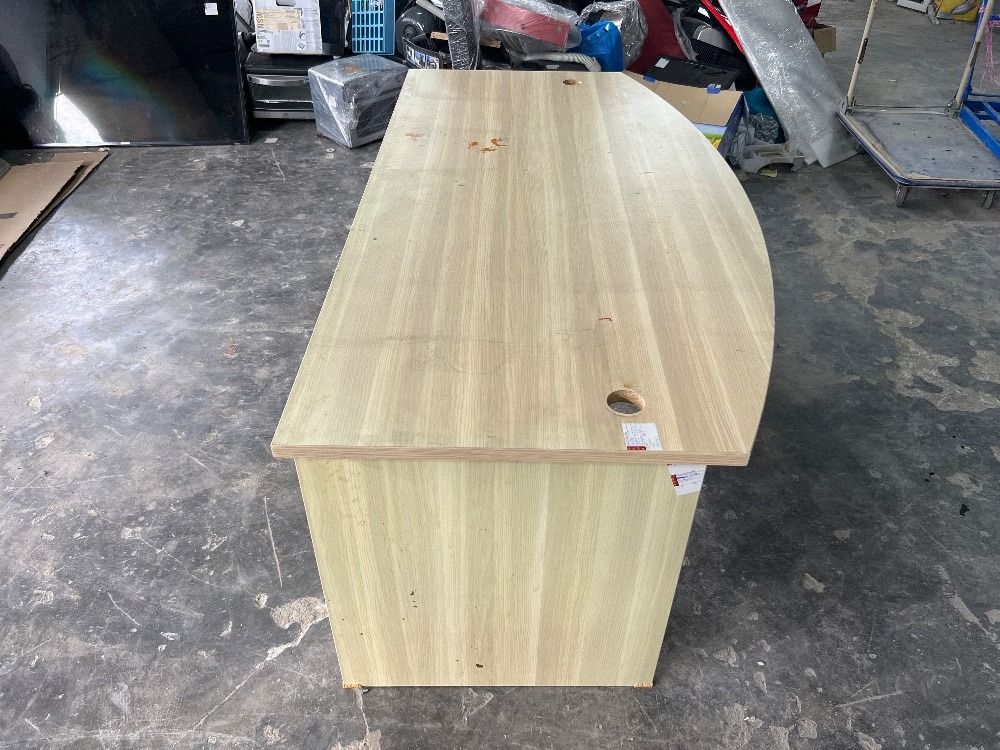 Wooden Working Table White Colour / Meja Kerja Kayu Warna Putih ...