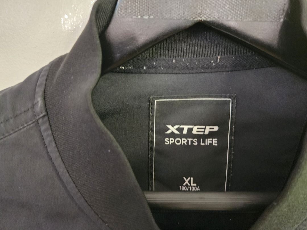 Xtep Black Bomber Jacket, Men's Fashion, Coats, Jackets and Outerwear ...
