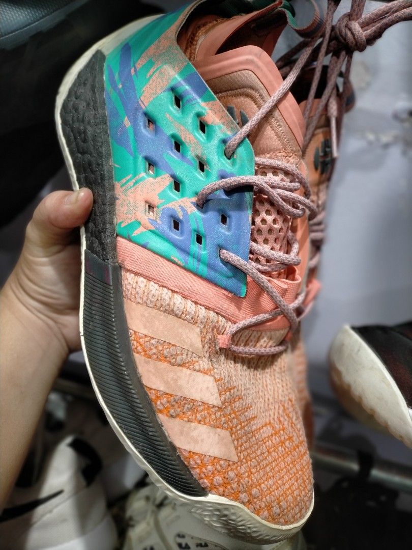 Adidas Harden, Men's Fashion, Footwear, Sneakers on Carousell