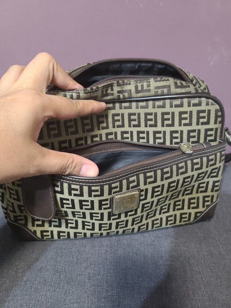 Alamode Bag, Women's Fashion, Bags & Wallets, Cross-body Bags on Carousell