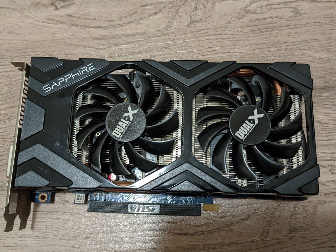 AMD display card, 7850 2Gb GDDR5, 電腦＆科技, 電腦周邊及配件, 電腦周邊產品 - Carousell