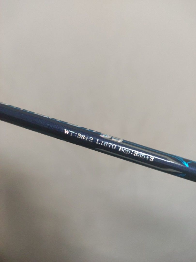 Apacs feather weight 55 badminton racket Yonex lining, Sports Equipment ...