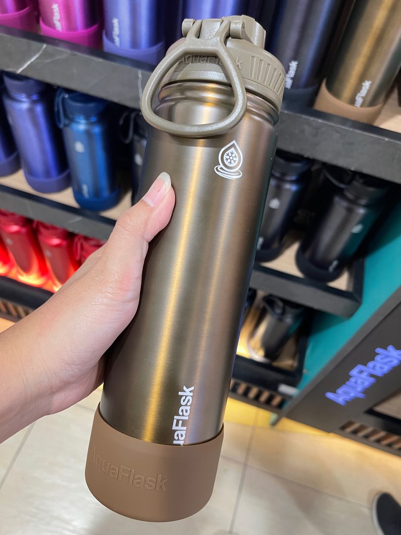 Aqua flask grand markdown, Furniture & Home Living, Kitchenware ...