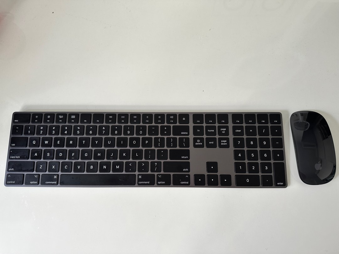Black Apple Magic Keyboard , Computers & Tech, Parts & Accessories ...