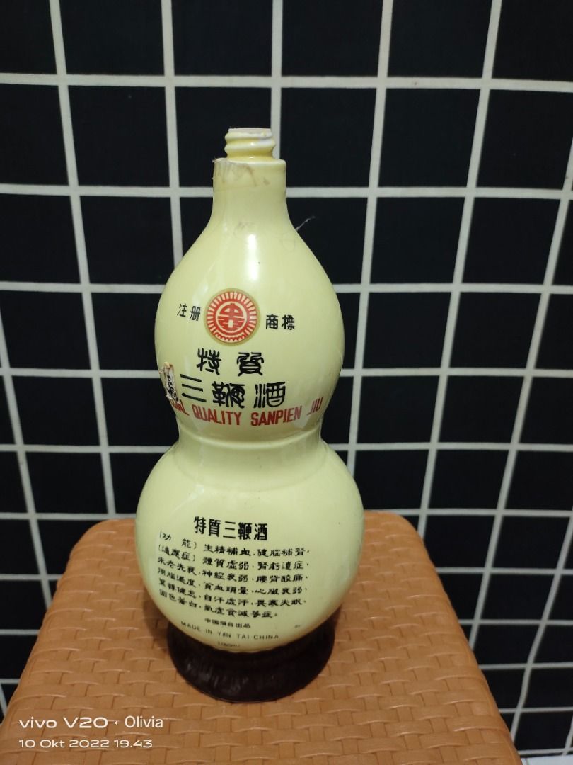 Botol Bekas Arak China Keramik Kuno Jadul Antik, Antik, Lainnya di ...