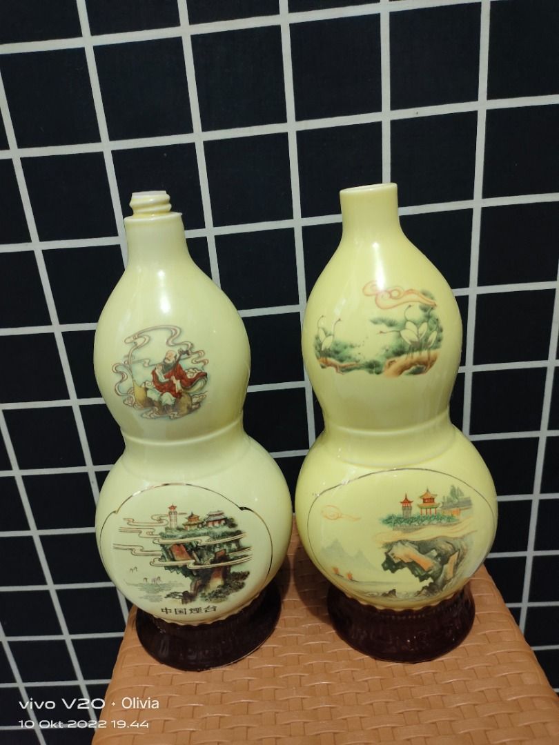 Botol Bekas Arak China Keramik Kuno Jadul Antik, Antik, Lainnya di ...
