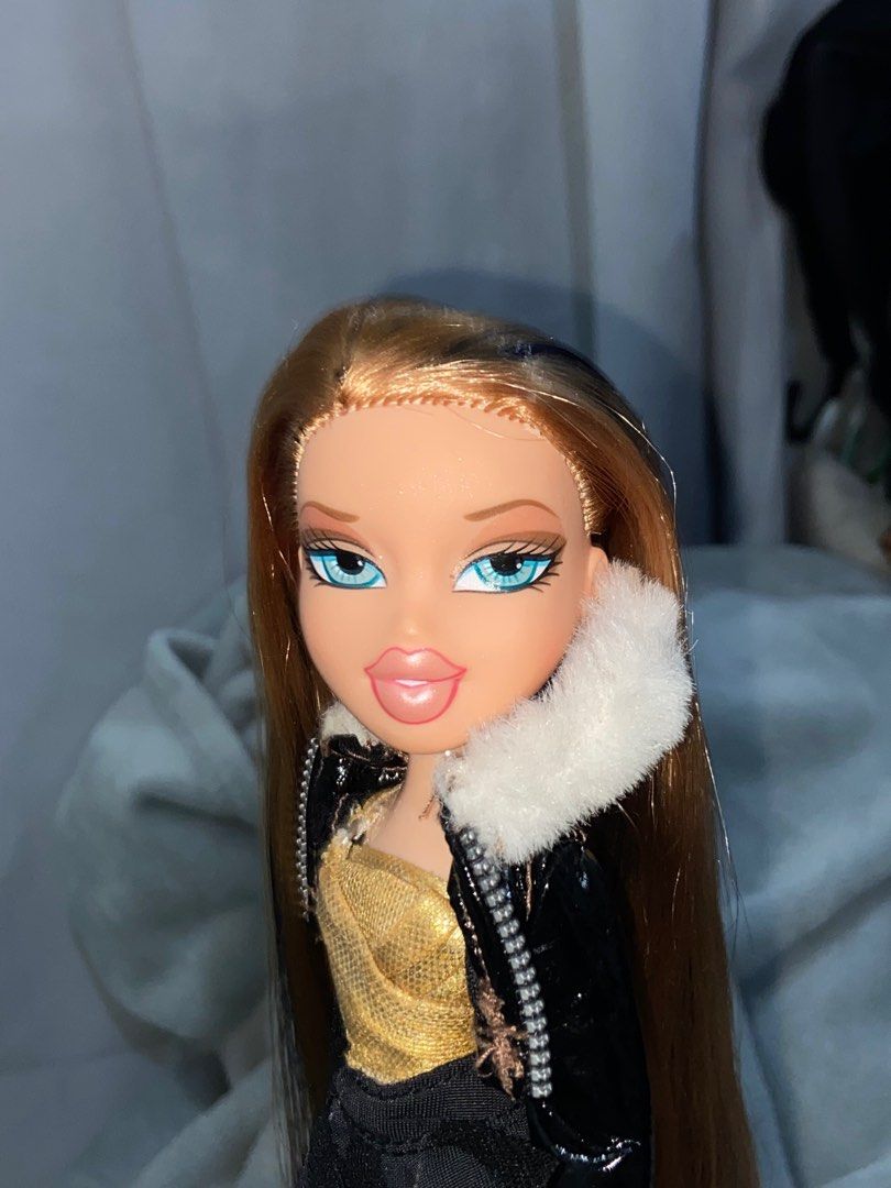 BRATZ MAGIC HAIR, Hobbies & Toys, Toys & Games on Carousell