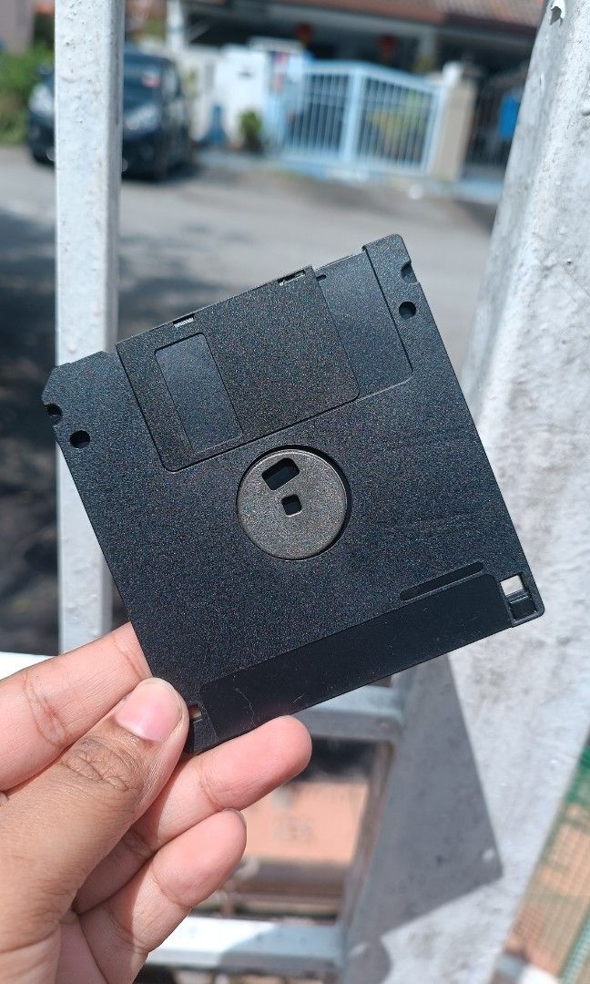 Broken floppy disk., Computers & Tech, Office & Business Technology on ...