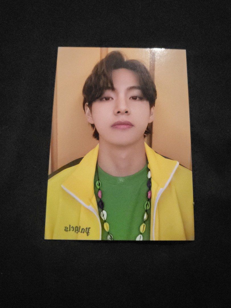 bts v taehyung butter cardigan pc, Hobbies & Toys, Memorabilia ...