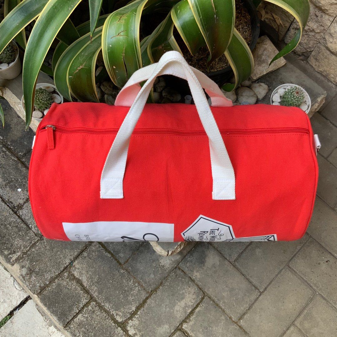 BUDWEISER FIFA WORLD CUP RUSSIA 2018 DUFFLE BAG, Fesyen Pria, Tas ...