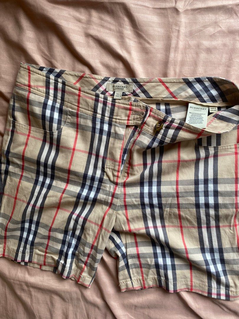 Burberry shorts, Women's Fashion, Bottoms, Shorts on Carousell