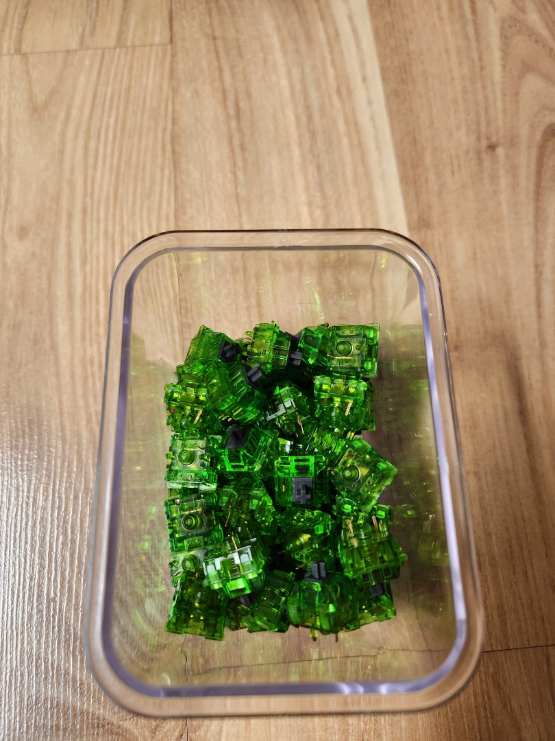 C3 Equalz x TKC Kiwi Switches (L) x 60, Computers & Tech, Parts & Accessories, Computer Keyboard ...