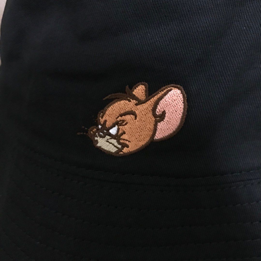 台灣CACO JERRY白色皮革邊撞色黑色漁夫帽 Tom & Jerry Tom and Jerry Warner Bros. 湯姆貓與傑利鼠 華納兄弟 貓捉老鼠, 女裝, 手錶及配件, 帽 ...