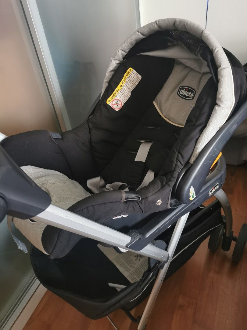 Car seat stroller / base, Babies & Kids, Going Out, Car Seats on Carousell