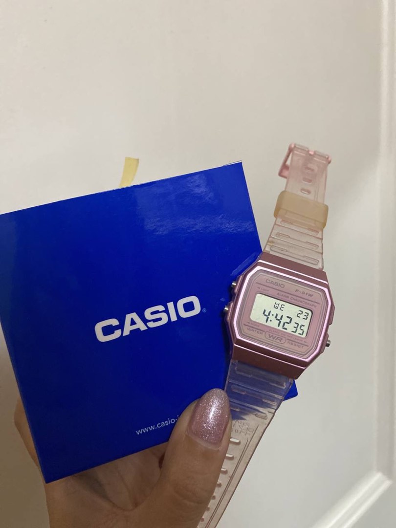 Casio watch (Pink), Women's Fashion, Watches & Accessories, Watches on ...