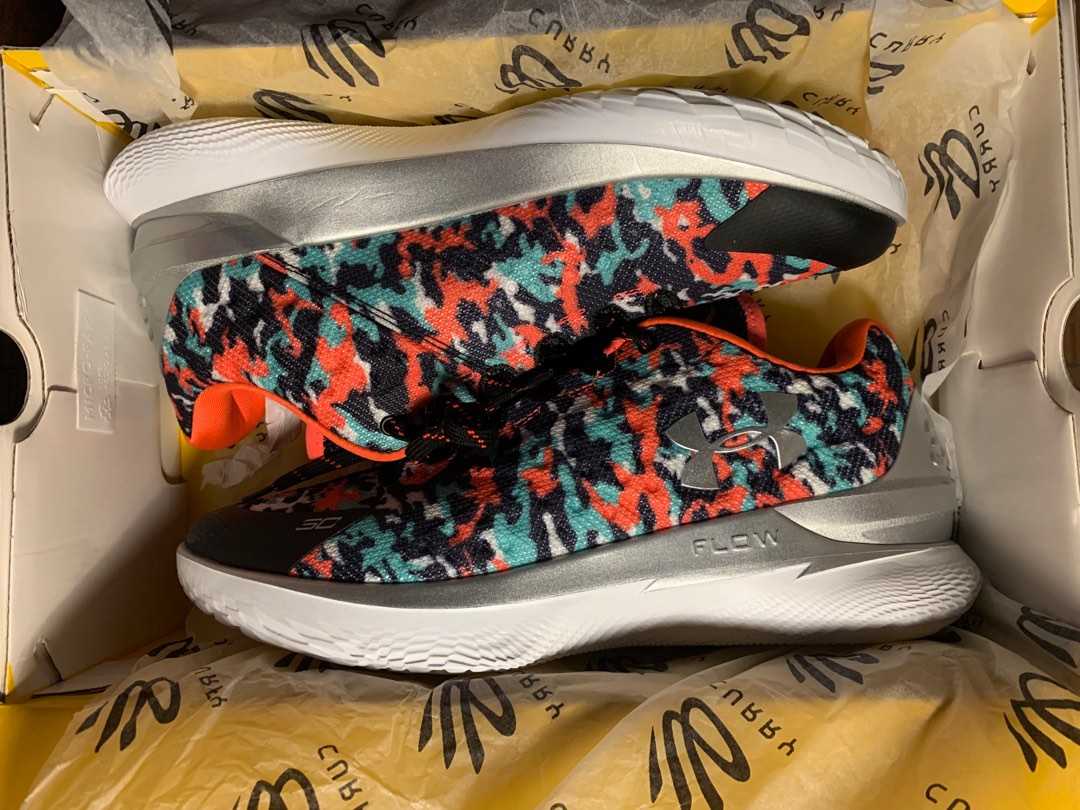 Curry 1 Low Flotro, Men's Fashion, Footwear, Sneakers on Carousell