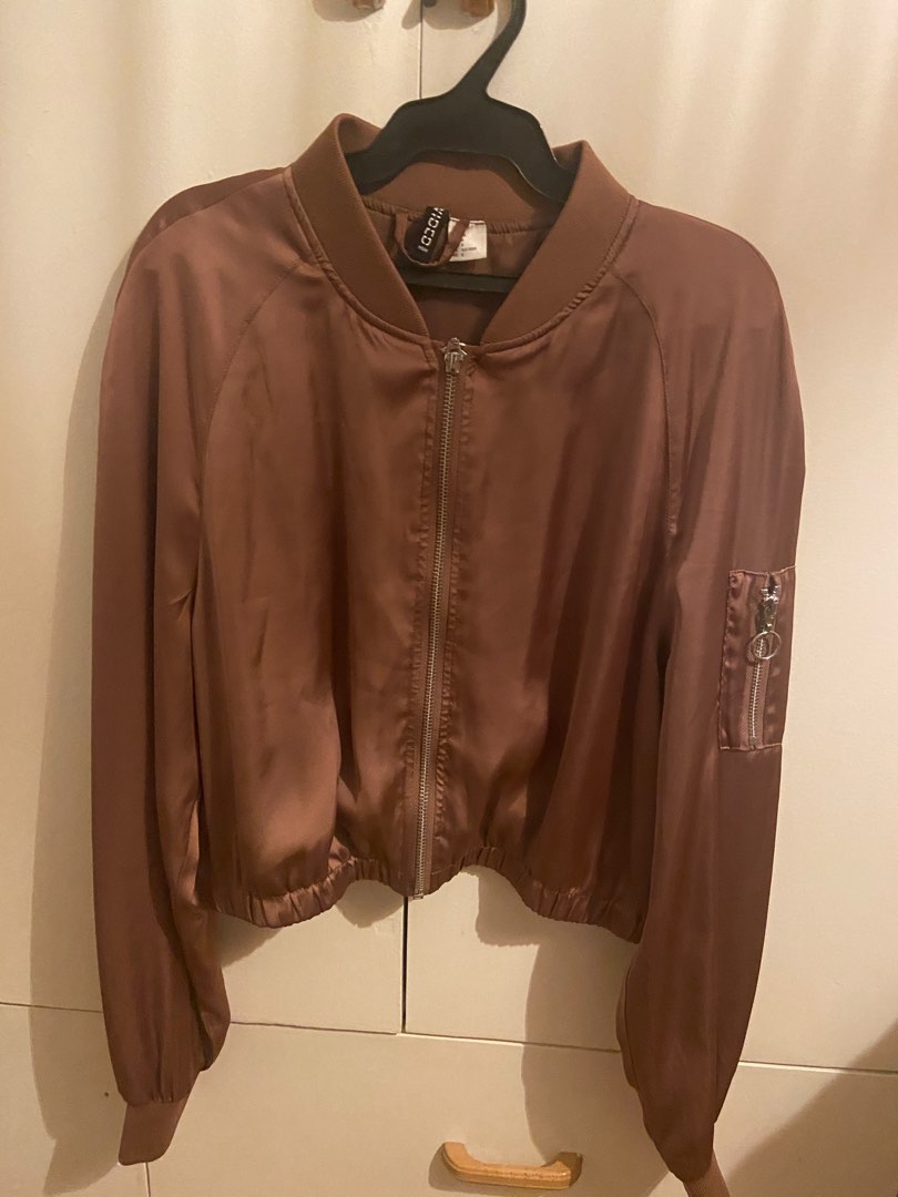 Divided Crop Bomber Jacket, Women's Fashion, Coats, Jackets and ...