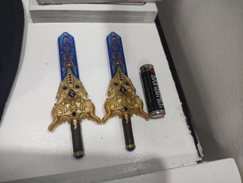 Dual /Two Swords for 1/6th scale Figure, Hobbies & Toys, Memorabilia ...