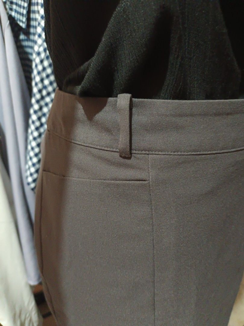 Executive Rok korean, Fesyen Wanita, Pakaian Wanita, Bawahan di Carousell