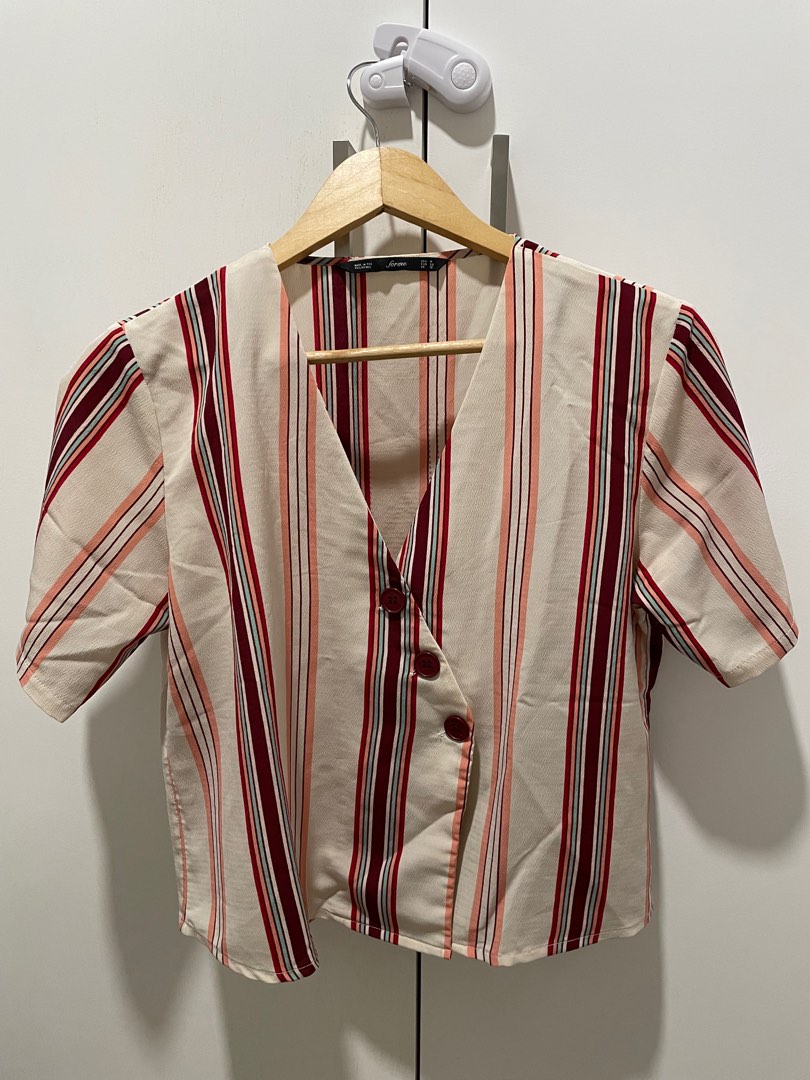 Forme Top, Women's Fashion, Tops, Blouses on Carousell