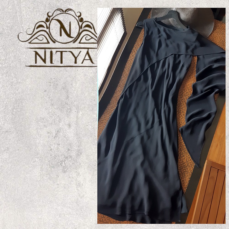 French luxury brand NITYA high-end elegant natural fit body black shawl ...
