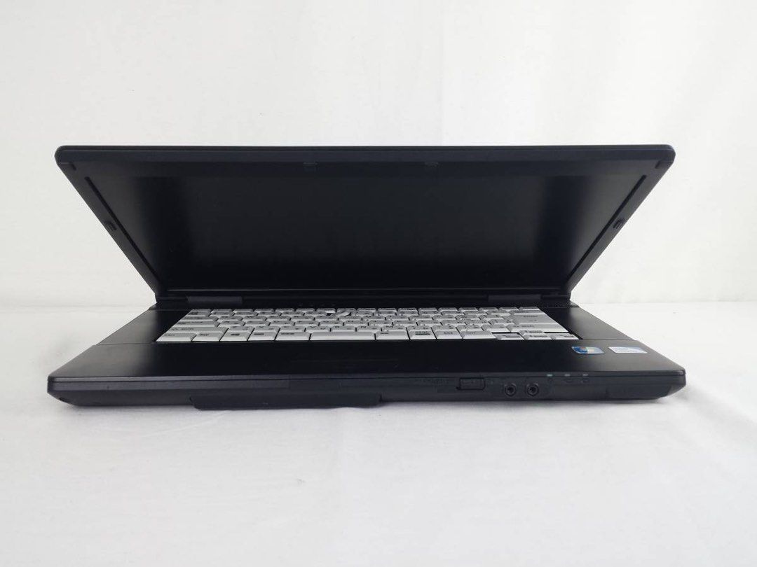 FUJITSU LIFEBOOK A552/E CELERON 4GB AND SSD LIKE NEW, Computers & Tech ...