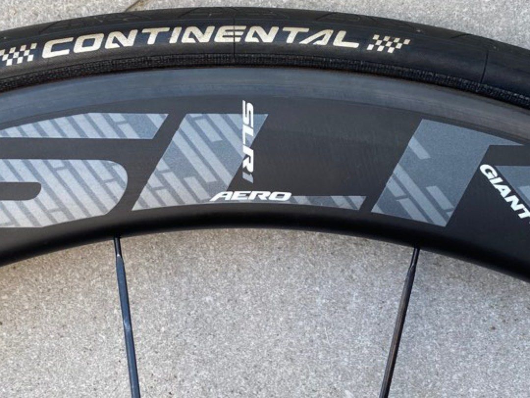 Giant SLR1 55mm Aero Carbon Rim Brake wheelset ( w tires and cassette ...