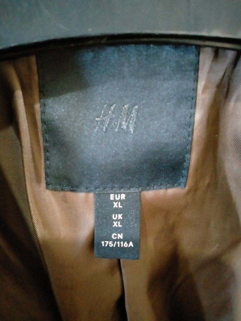 HnM Man Biker Jacket, Fesyen Pria, Pakaian , Baju Luaran di Carousell