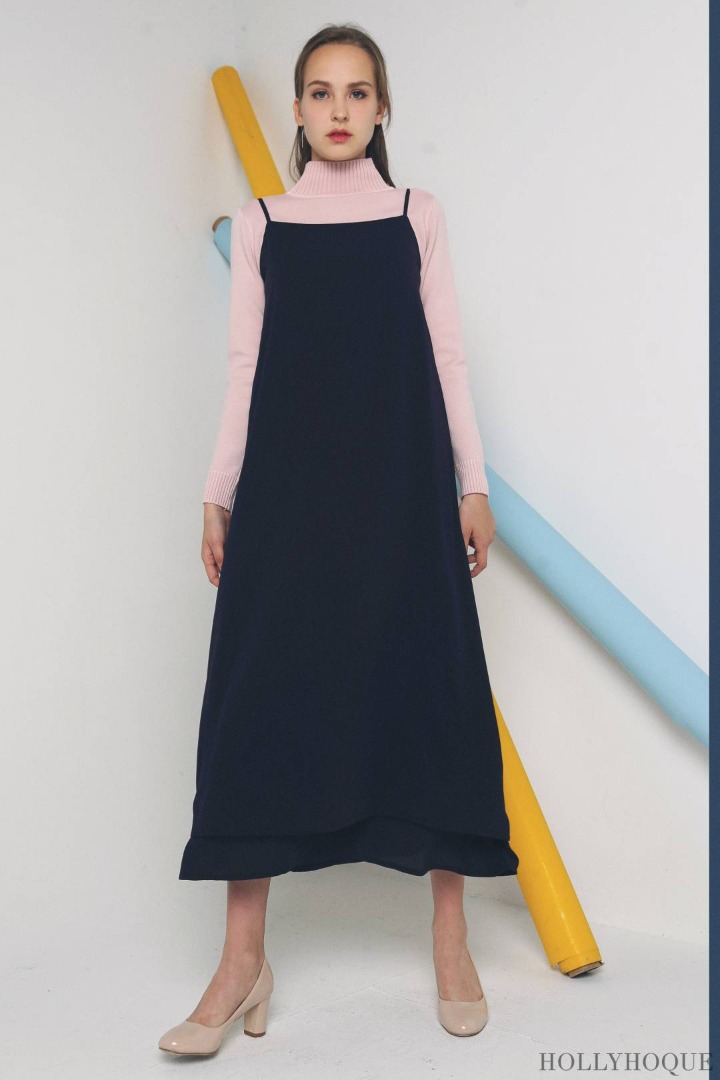 Hollyhoque Sorcha Tiered Maxi Dress, Women's Fashion, Dresses & Sets ...