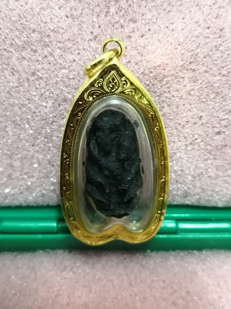 Jau Sala Phra Ong Maleng pu, Hobbies & Toys, Memorabilia & Collectibles ...