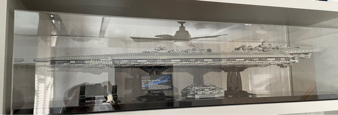 Lego 10221 Executor Super Star Destroyer (built and no mini-figs ...