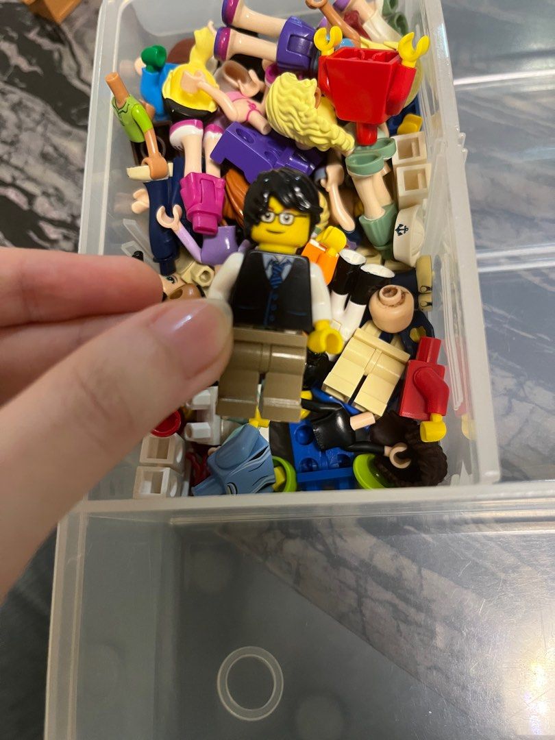 LEGO people, Hobbies & Toys, Toys & Games on Carousell
