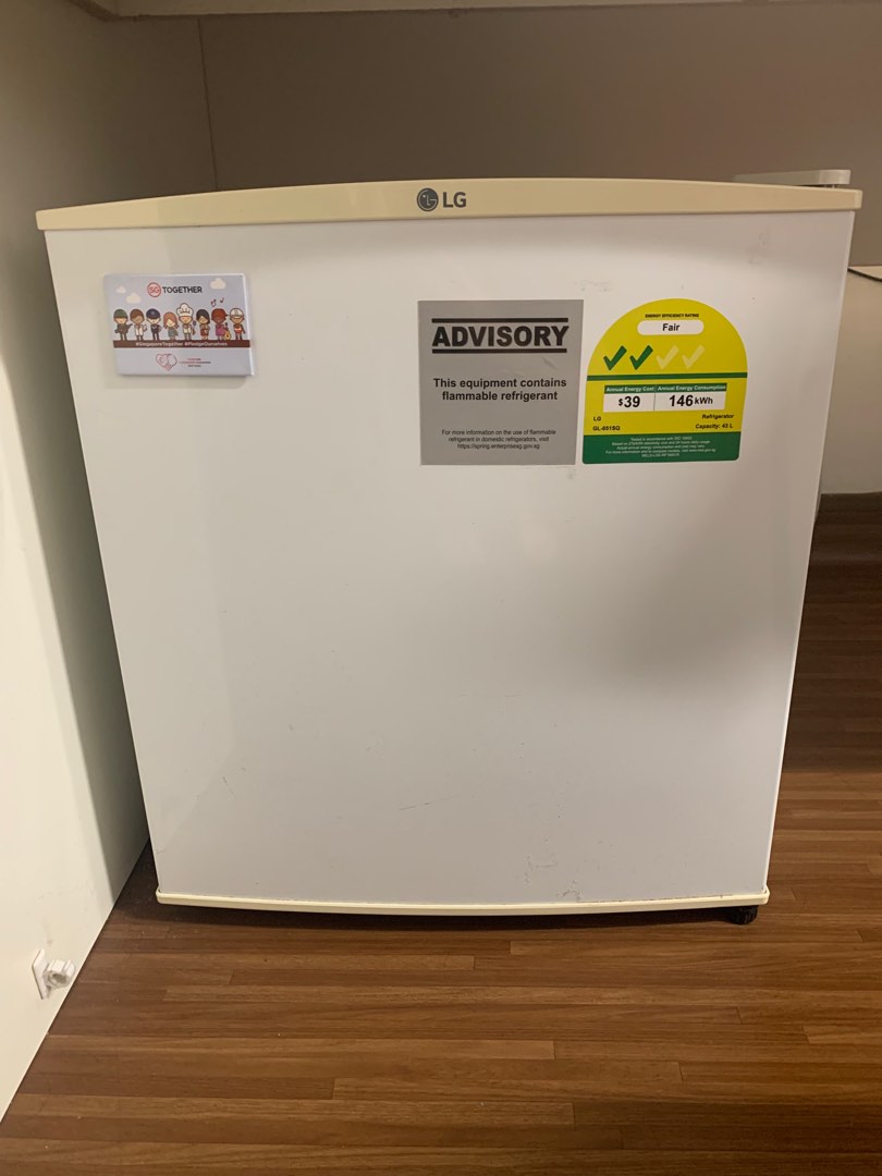 LG Mini Bar Fridge, TV & Home Appliances, Kitchen Appliances ...