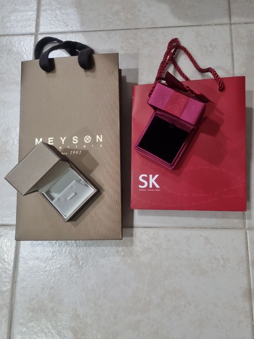 Meyson jewellery box Sk jewellery box bag, Women's Fashion, Jewelry ...