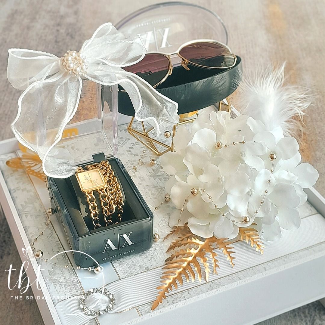 Modern Wedding Gift Trays/ Dulang Hantaran, Hobbies & Toys, Stationery ...