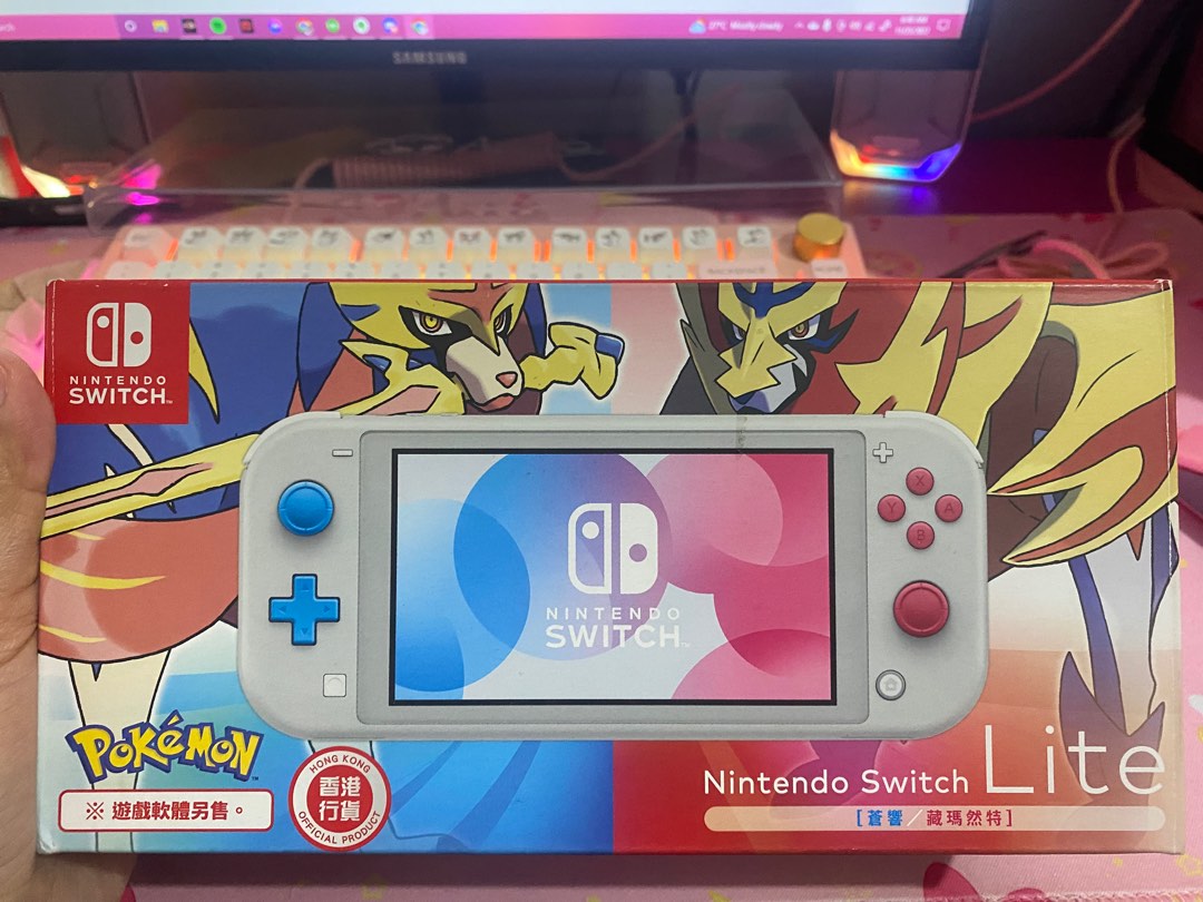 Nintendo Switch Lite Zacian & Zamazenta version, Video Gaming, Video ...