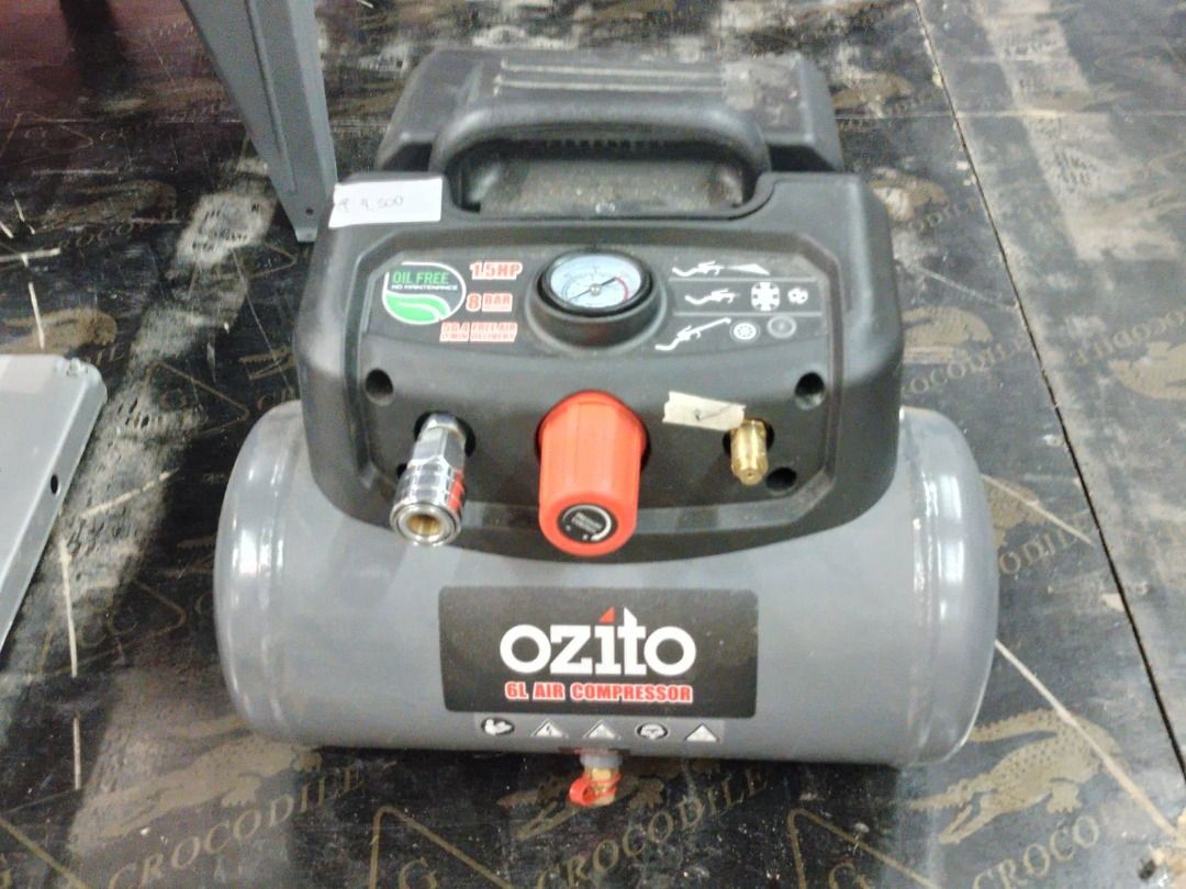 Ozito 6L 1.5HP Air Compressor, Commercial & Industrial, Construction ...